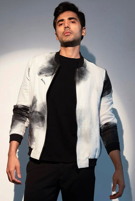 Explore the celebrity fashion spotted in Genes store's wear – Genes ...